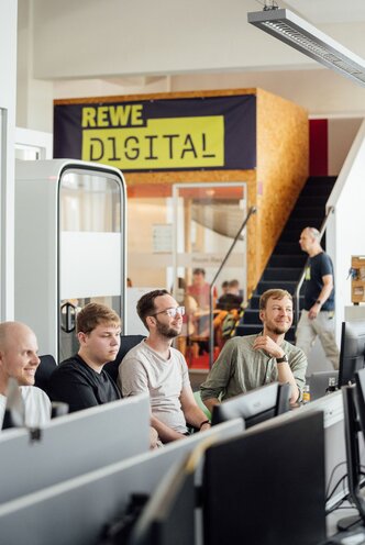 Launch your IT career at REWE digital